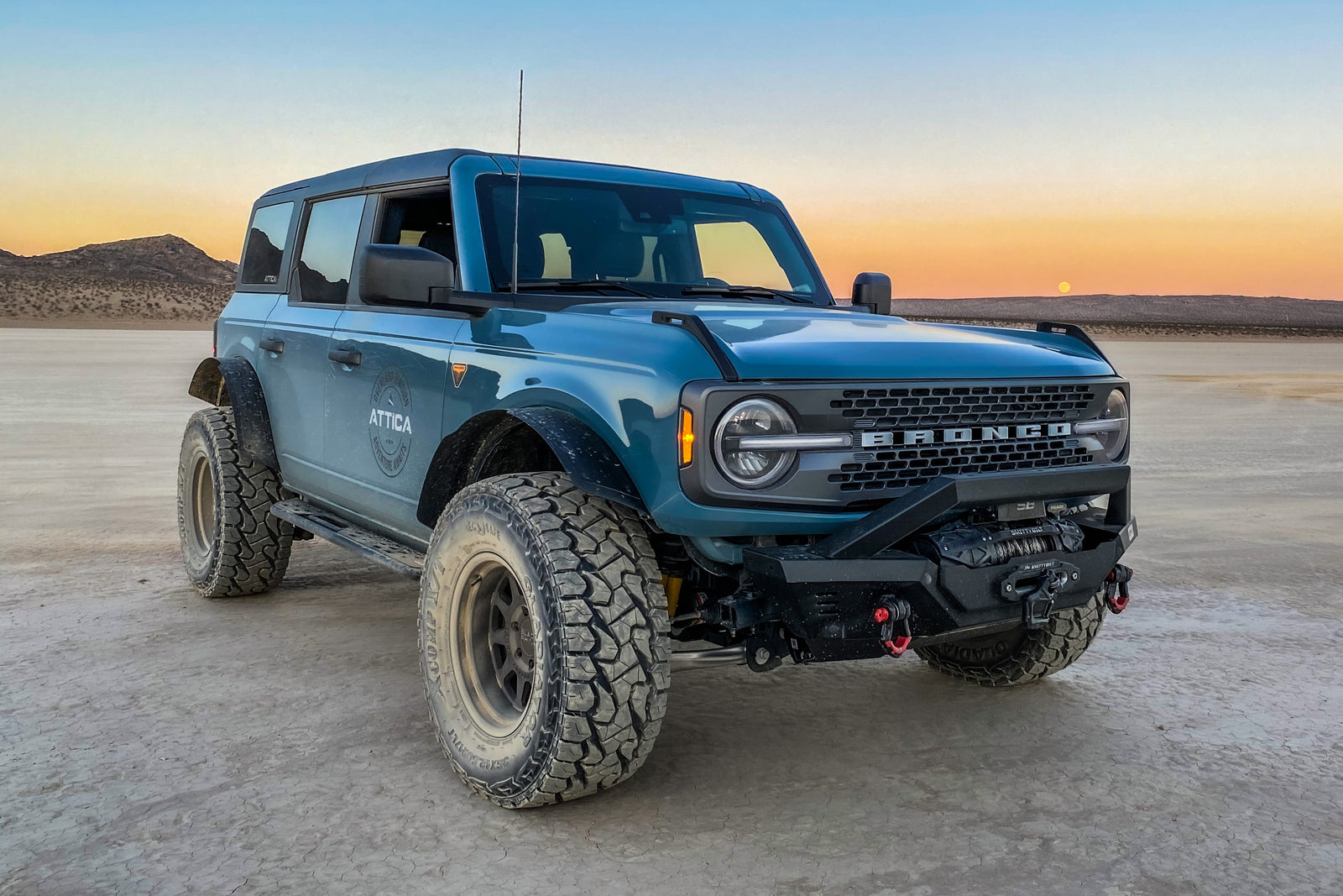 Ford Bronco Rock Sliders & Running Boards